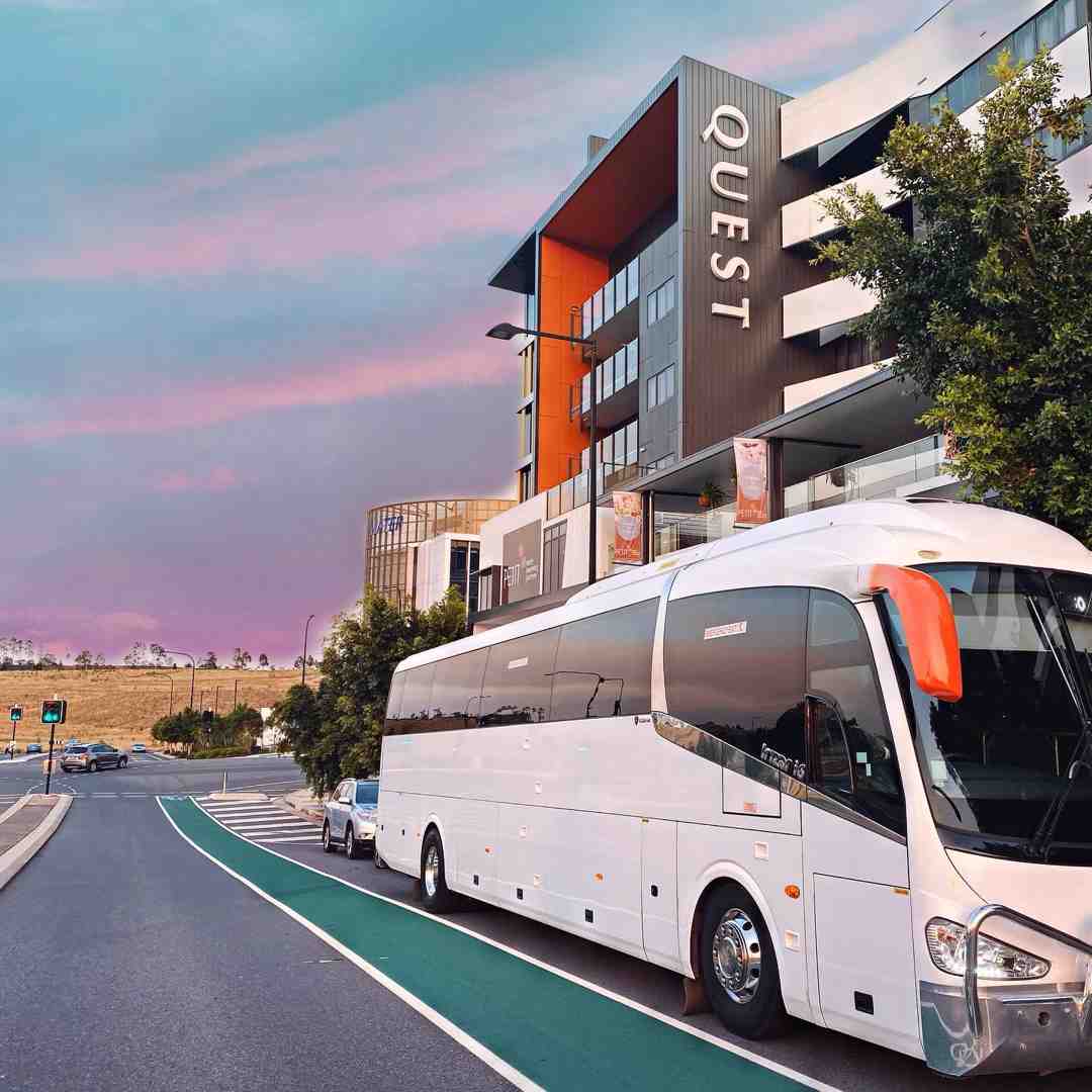 Bus Rentals for Field Trips: Safe, Easy 2025