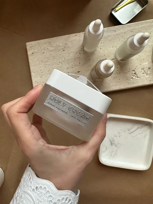 Holy Cream Diamond Moisturizer – Ameōn Skin