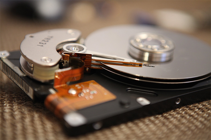 Hard drives, built of Graphene, hold ten ... - Be Pakistani