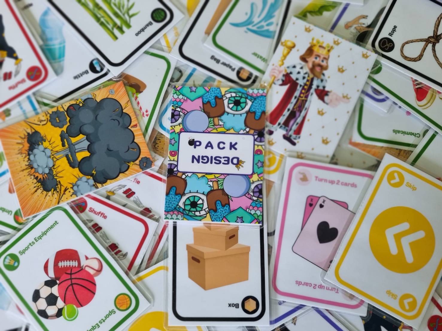 สร้างสรรค์และเรียนรู้ด้วย Board Game “Pack Design” - insKru