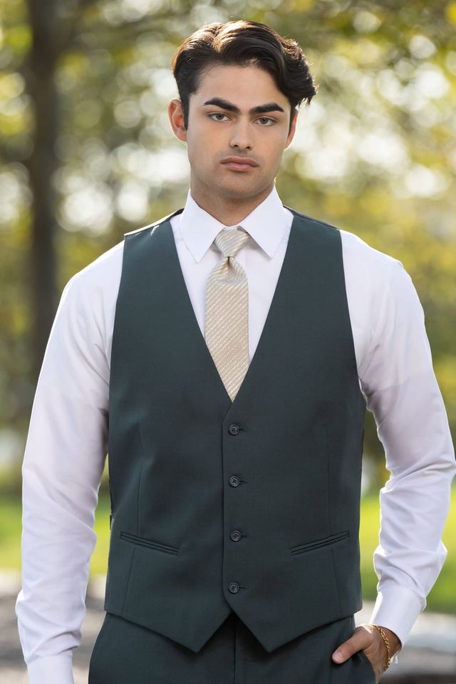 Ike Behar Hunter Green Luka Suit | Jim's Formal Wear