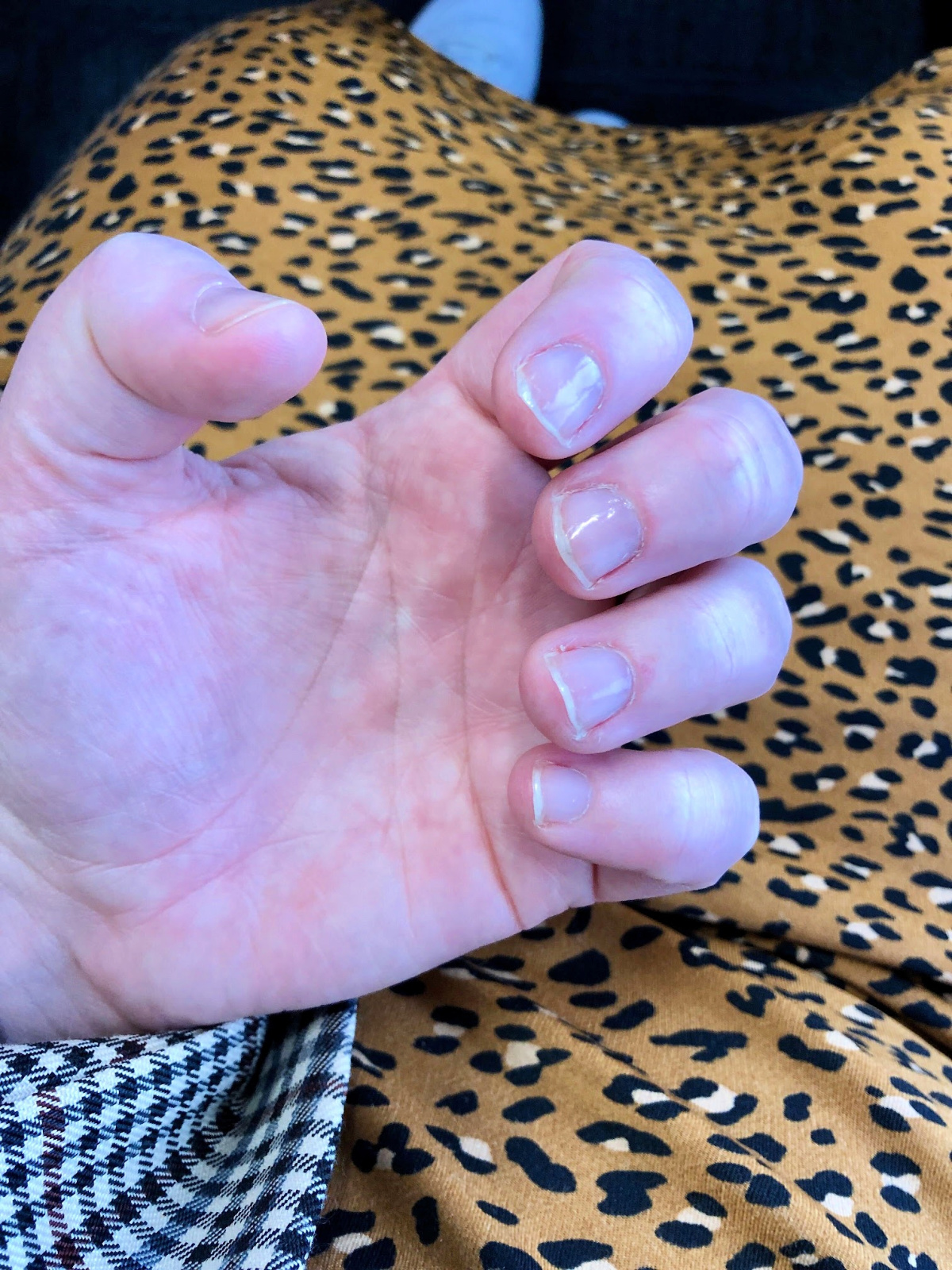 What is BIAB nails? The facts on Builder In A Bottle.