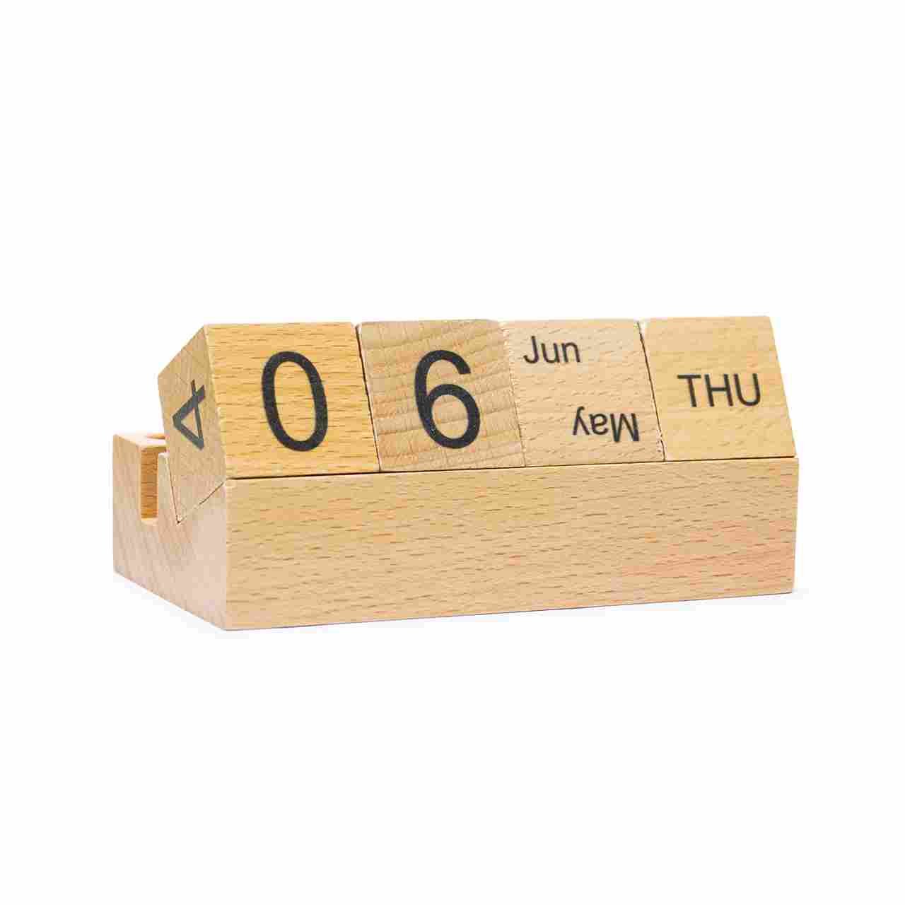 Bamboo Desk Calendar | Eco-Friendly Corporate Gifts Dubai