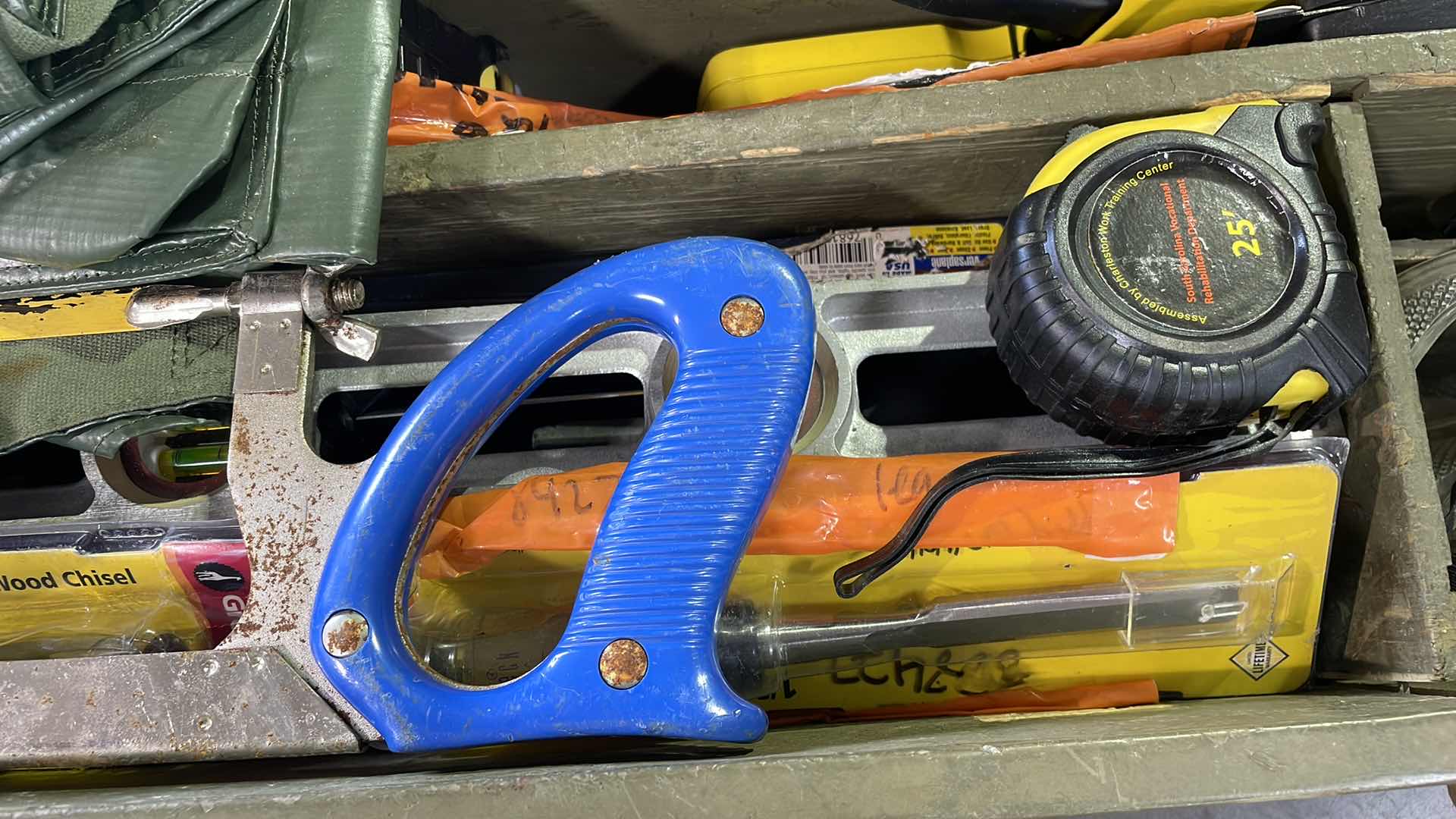 MILITARY CARPENTERS TOOL BOX 32” x 16” x9” for sale | Las Vegas, NV | Nellis Auction