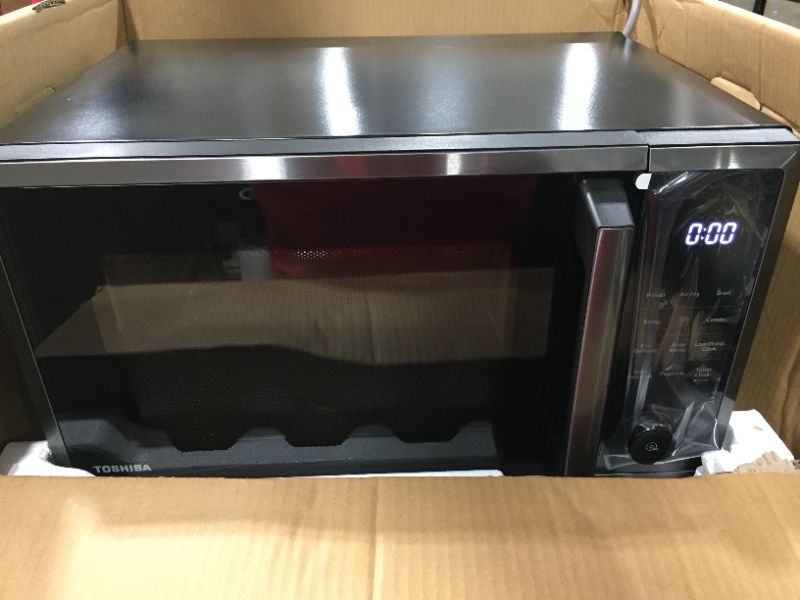 Toshiba Multifunctional Microwave Oven with Healthy Air Fry, Convection ... Toshiba Multifunctional Microwave Oven with Healthy Air Fry, Convection ...