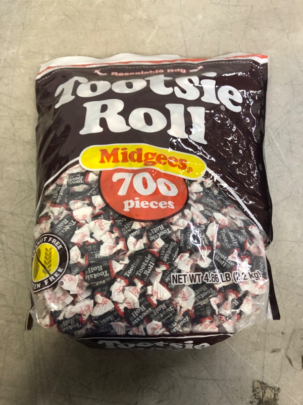 Tootsie Roll Chocolatey Twist Midgees Resealable Standup Bag, Peanut ...
