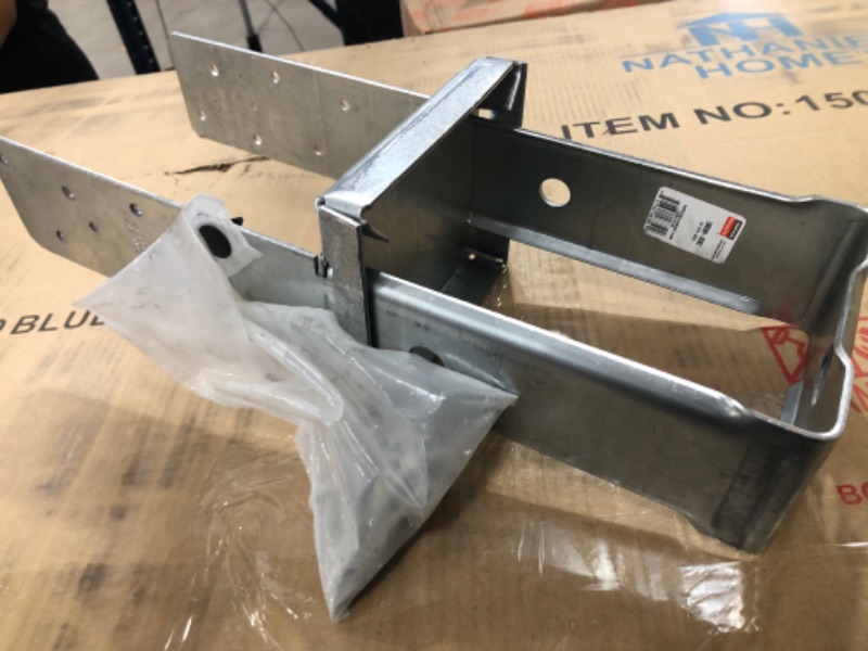 Cbsq Galvanized Standoff Column Base For 6x6 Nominal Lumber With Sds