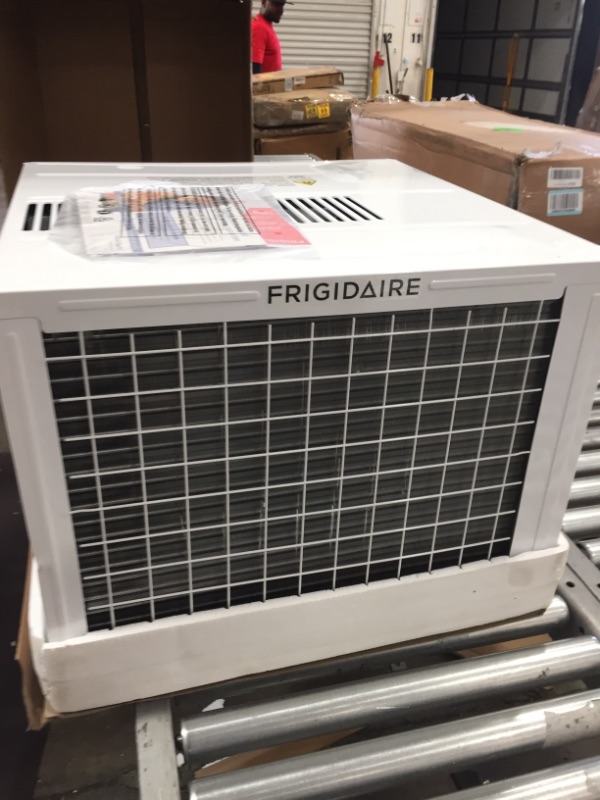 Frigidaire 15,000 BTU 115-Volt Window Air Conditioner with Slide-Out ...