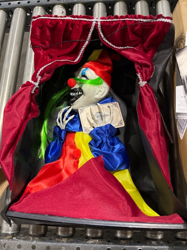 Haunted Hill Farm Scary Talking Clown Hanging Prop with Touch Activated ...