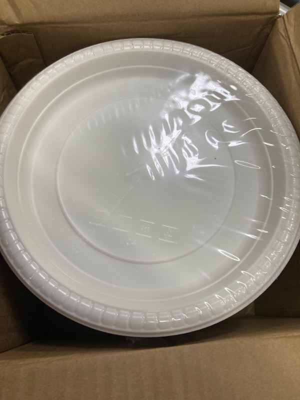 Plastic Plates, 150 Pack Heavy Duty 9 Inch Disposable Dinner Plates ...