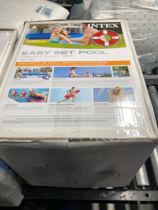 Intex 12ft x 30in Easy Set Up Inflatable Swimming Pool with Filter Pump ... Intex 12ft x 30in Easy Set Up Inflatable Swimming Pool with Filter Pump ...