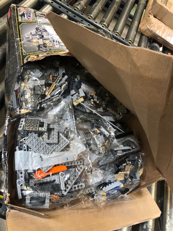 LEGO Star Wars Millennium Falcon 75257 Starship Construction Set, with ...