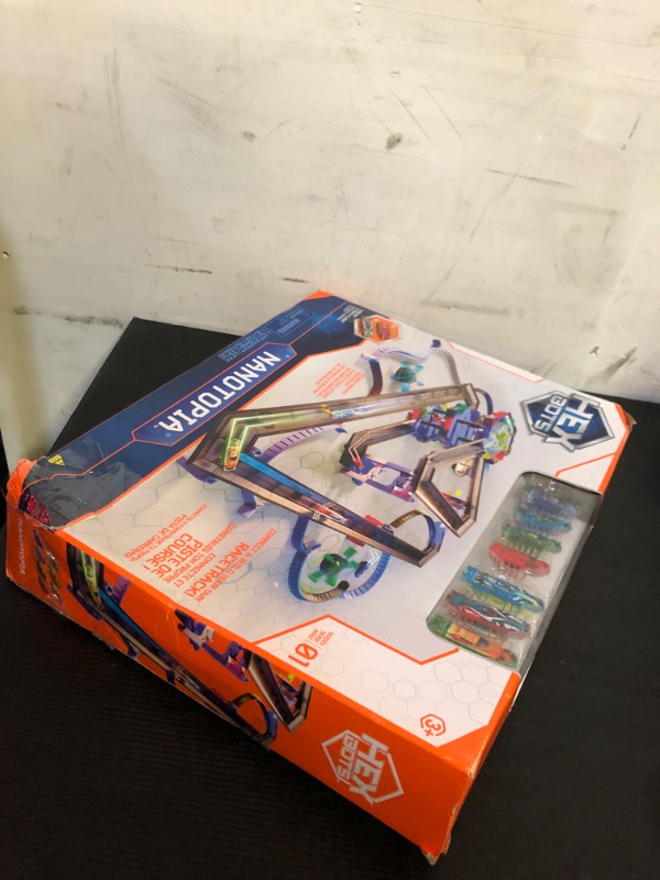 HEX BOTS Nanotopia, Sensory Toys for Kids & Cats with Over 130 Pieces ...