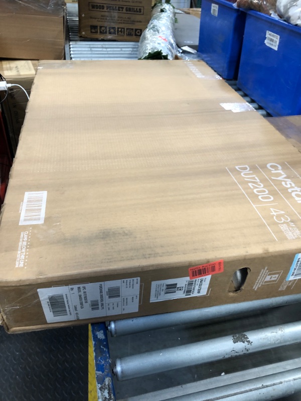 SAMSUNG 43-Inch Class Crystal UHD 4K DU7200 Series HDR Smart TV w ...