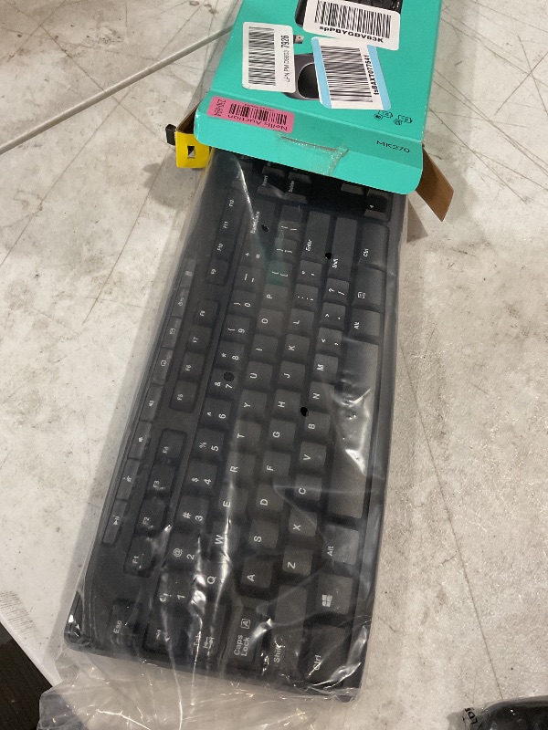 Logitech MK270 Wireless Keyboard And Mouse Combo For Windows, 2.4 GHz ...