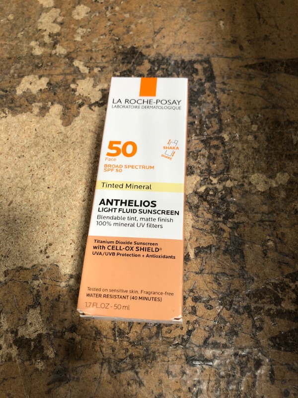 La Roche-Posay Anthelios Tinted Sunscreen SPF 40+, Broad Spectrum SPF ...