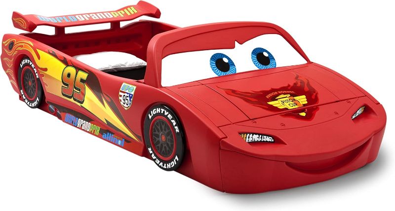 Delta Children Disney/Pixar Cars Lightning McQueen Toddler-To-Twin Bed ...