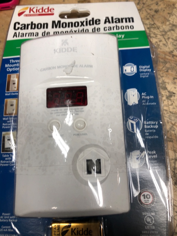 Kidde Carbon Monoxide Detector, Plug In Wall with 9-Volt Battery Backup ...