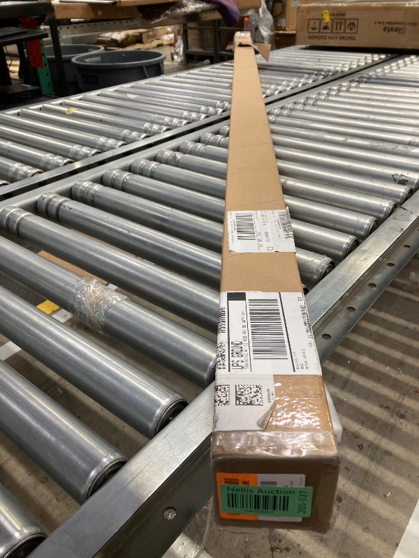 TRLIFE 8FT LED Tube Light 45W, T8 8 Foot LED Bulbs 5000K Daylight White ...