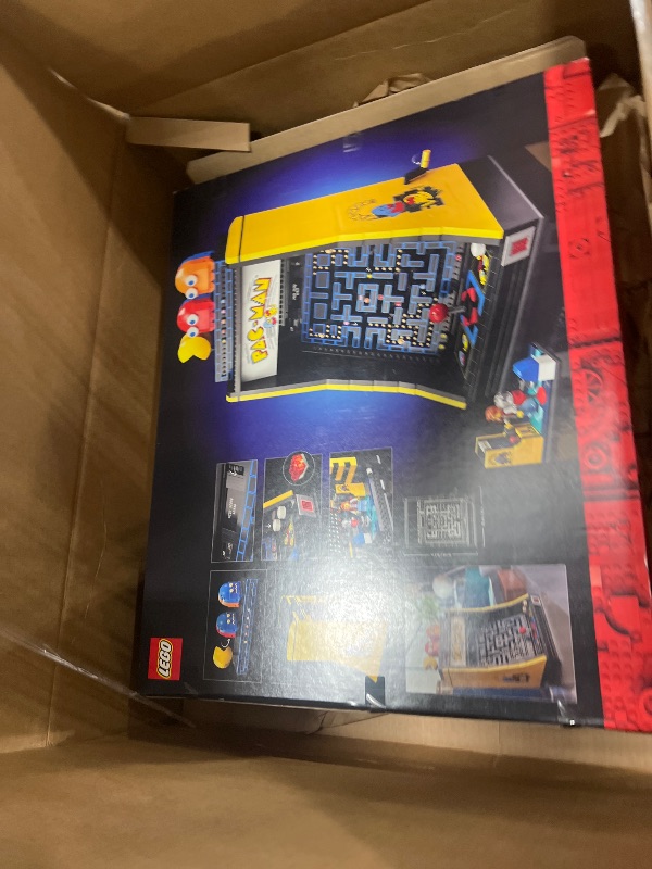 LEGO Icons PAC-Man Arcade Building Kit, Build a Replica Model of a ...