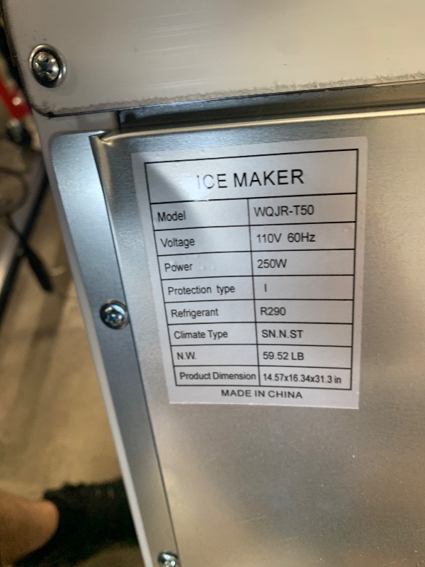 Commercial Ice Maker Machine with 40 lbs Storage Bin, 140 lbs/24H Built ...