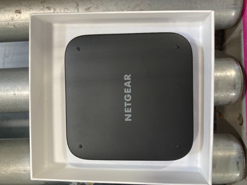 NETGEAR Nighthawk M6 Pro Mobile Hotspot 5G mmWave, 8Gbps, Unlocked, AT ...