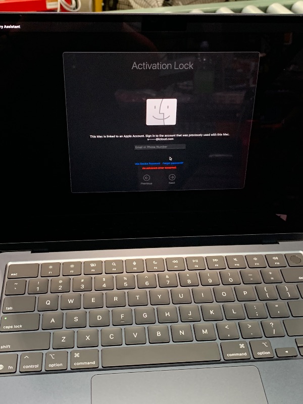 Apple 2025 MacBook Air 13-inch Laptop with M4 chip: Built for Apple ...