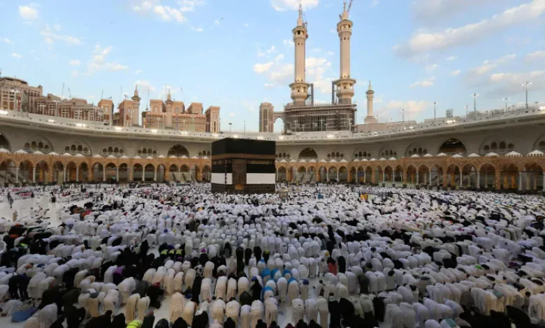 More than 550 hajj pilgrims die in Mecca as temperatures exceed 50C | The Morning