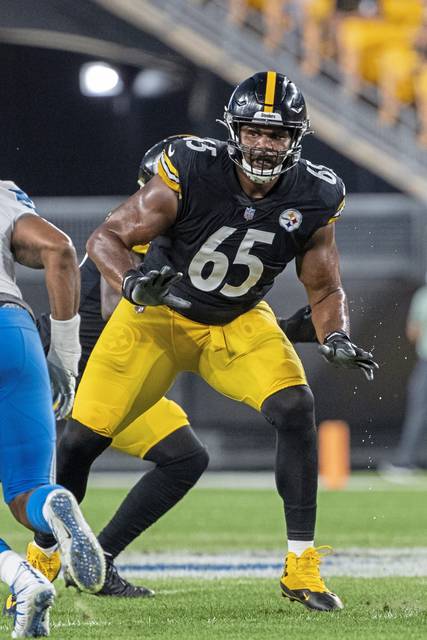 s/mavericks - DAN MOORE JR. SIGNING WITH THE TITANS FOR 4 YEAR 82 MILL 50 MILL GTD | Fanspo