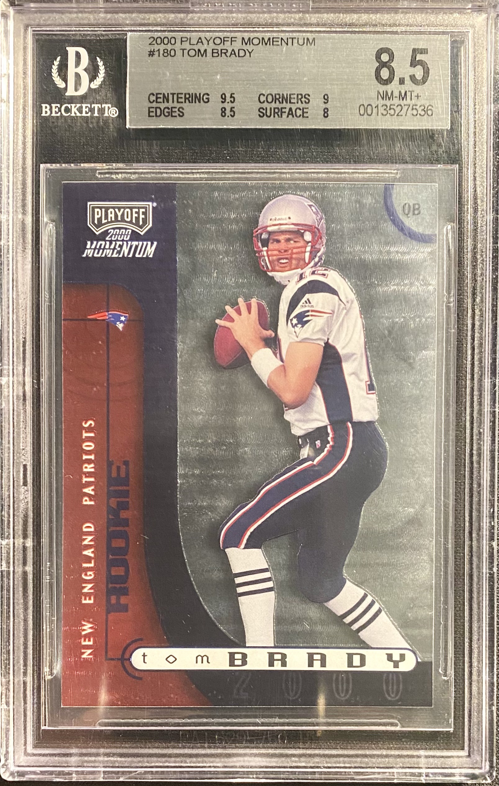 2000 Tom Brady RC Playoff Momentum #/750 BGS 8.5 | Veriswap